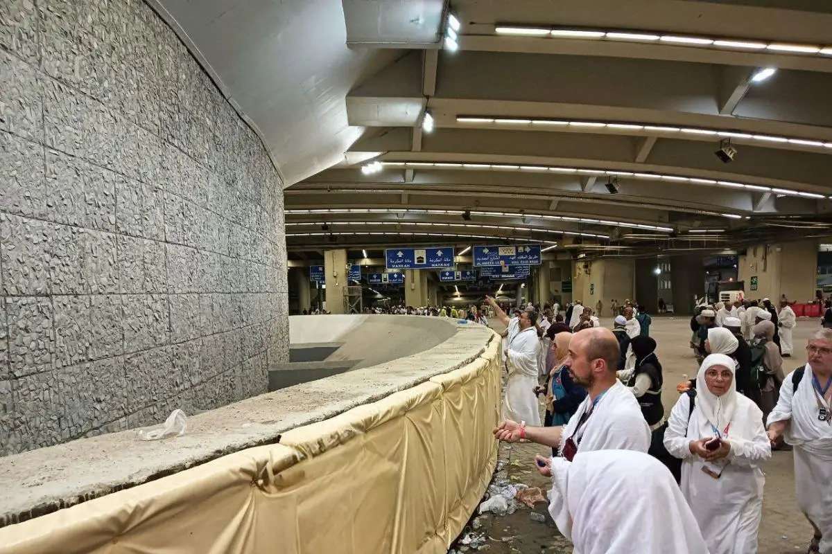 Lafadz Doa Saat Melempar Jumrah Aqabah, Ula, dan Wustha - Tabina Tour ...